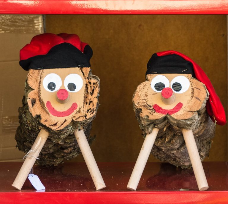 Christmas traditions. “Caga Tió” | Privetmadrid.com